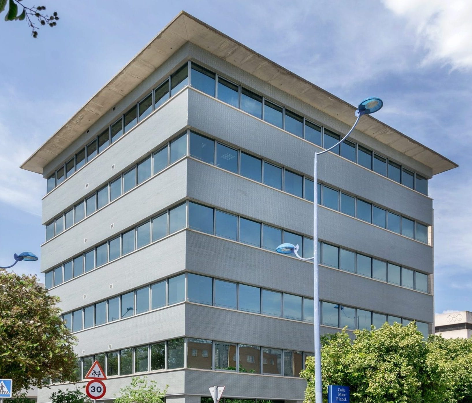 About - Ontech Group